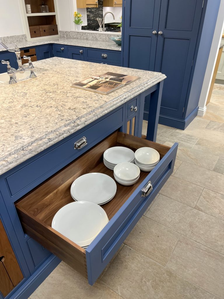 Ex Display Inframe Kitchen Stori | The Used Kitchen Company