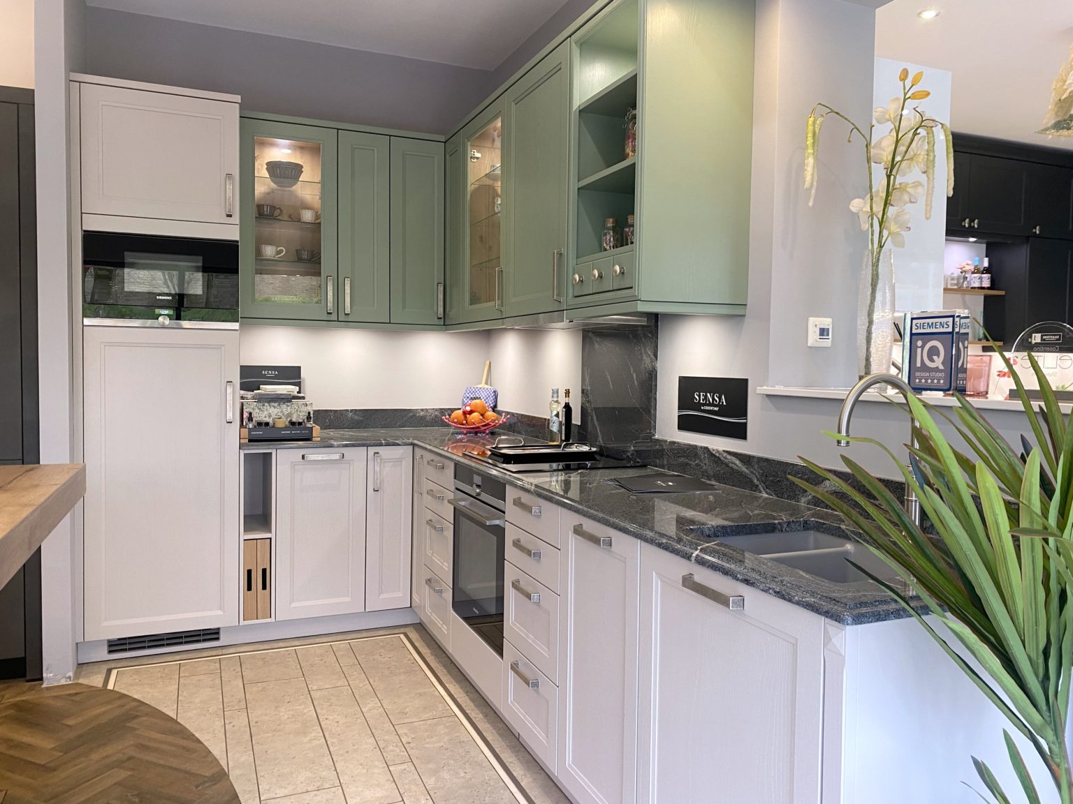 Ex-Display & Used Designer Kitchens For Sale | The Used Kitchen Company