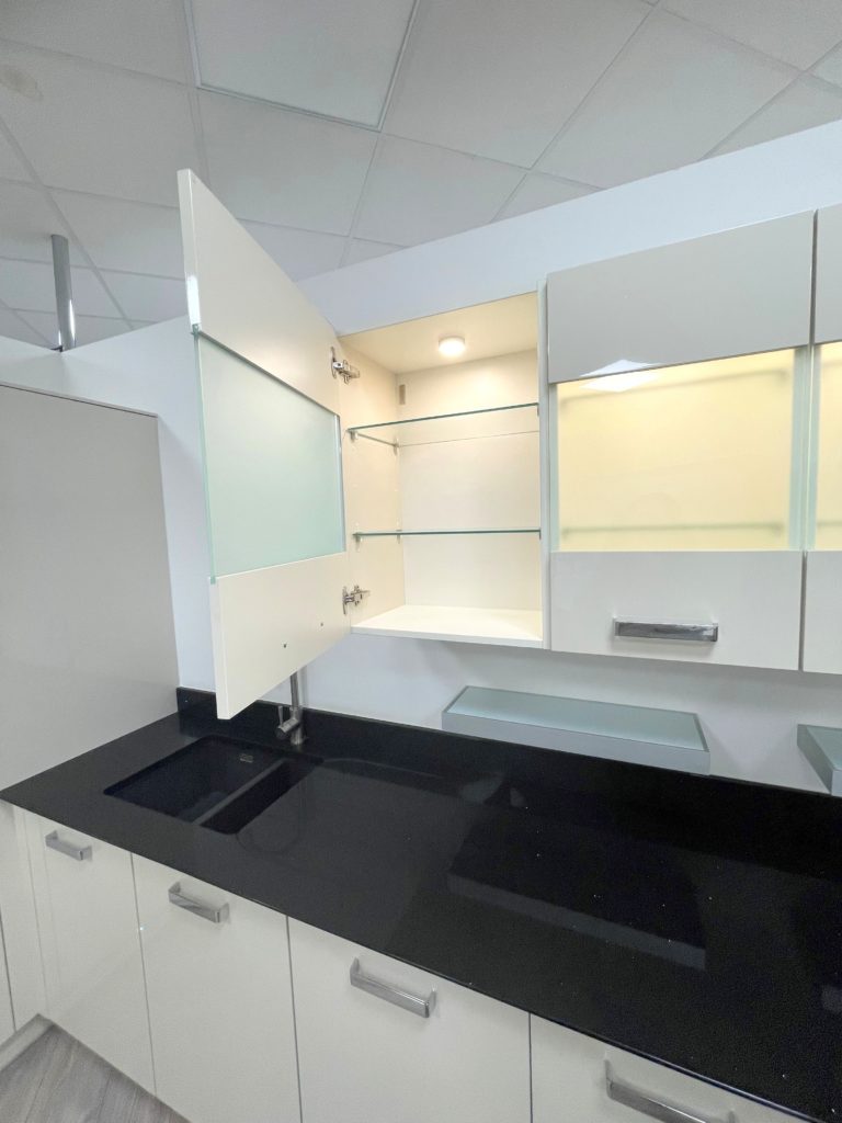 Ex Display Symphony Alta Gloss Mussel Kitchen with Quartz Worktops ...