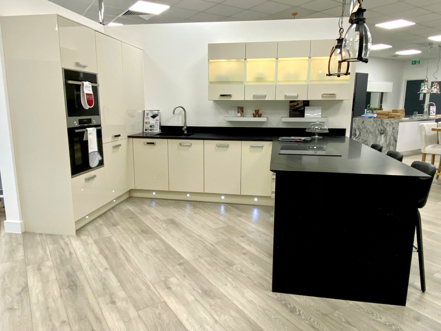 Ex Display Symphony Alta Gloss Mussel Kitchen with Quartz Worktops ...