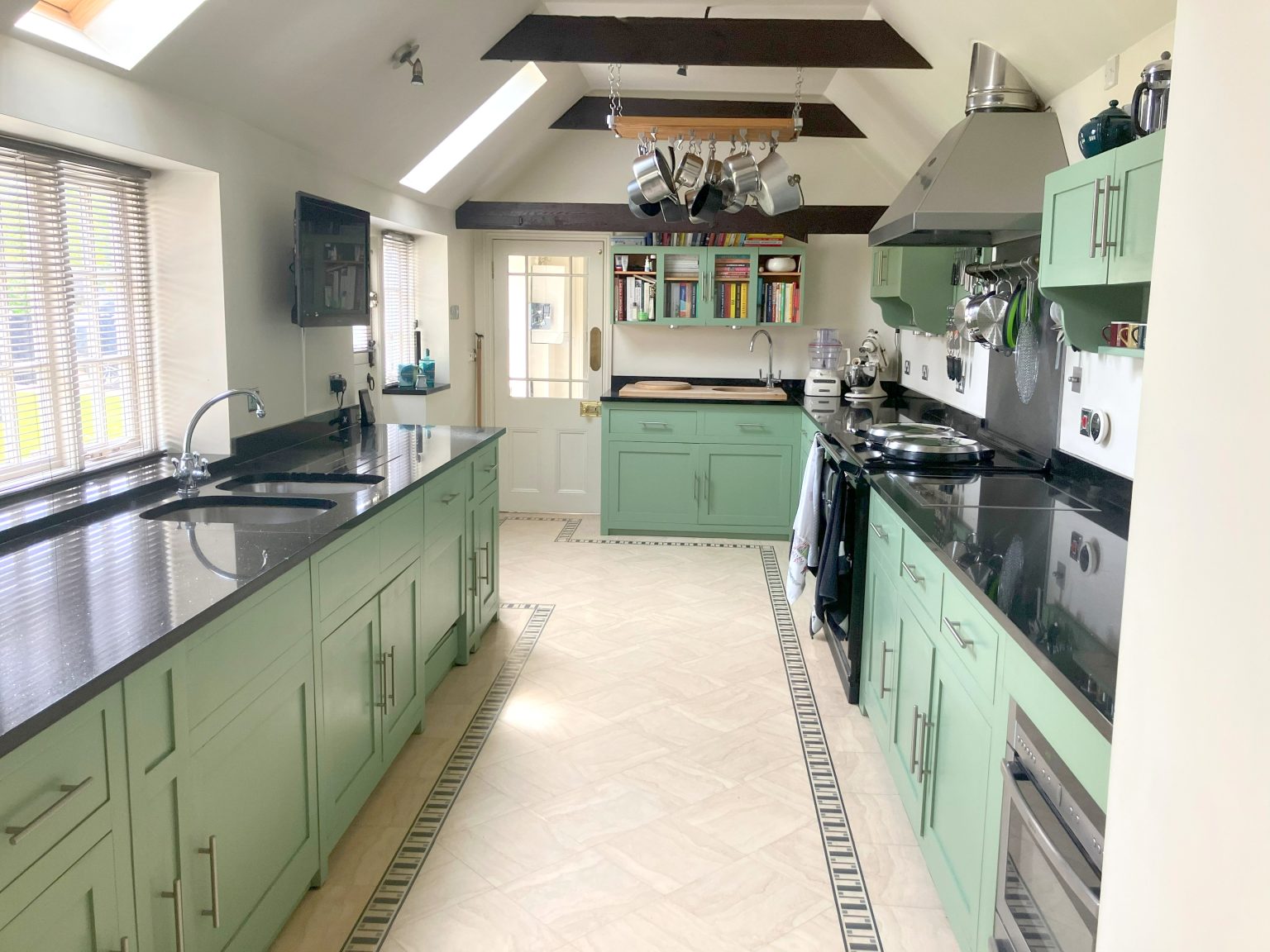 Bespoke Handmade Painted Kitchen With Granite Worktops and Appliances ...
