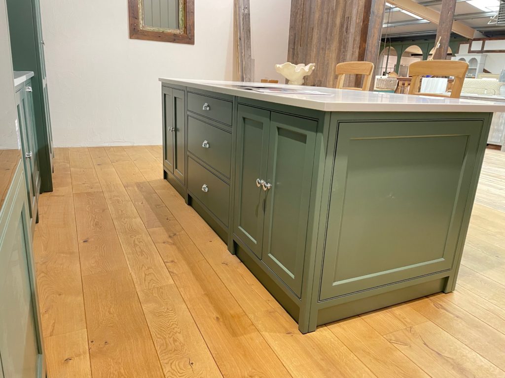 Ex Display Painted Kitchen | The Used Kitchen Company