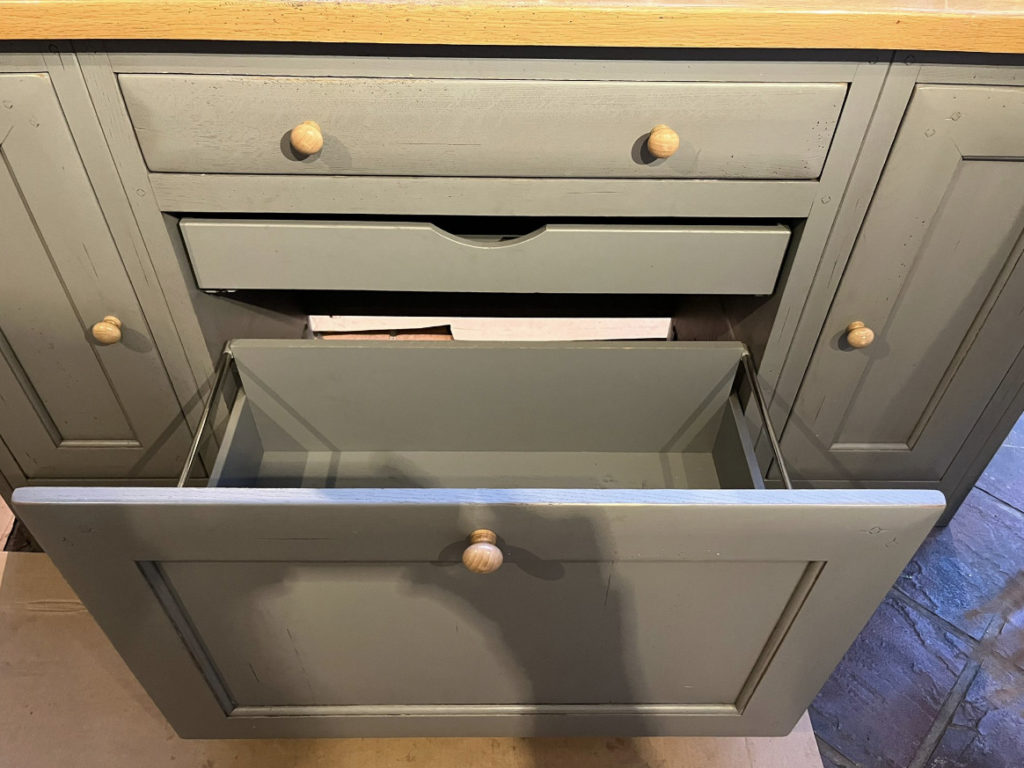 Fired Earth Freestanding Kitchen With Island and Worktops - Used - The ...