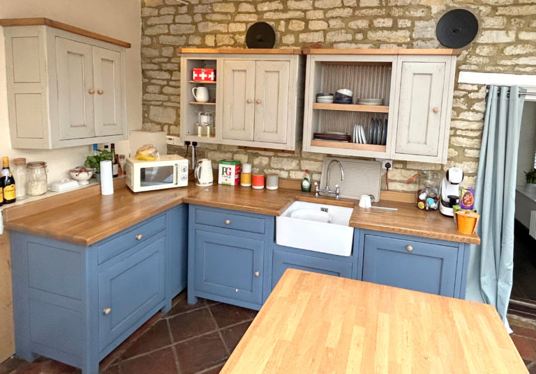 Fired Earth Freestanding Kitchen With Island and Worktops - Used - The ...