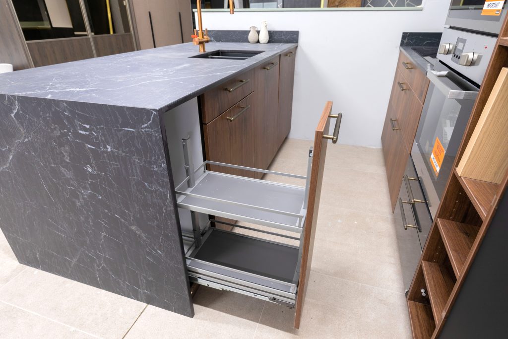 Ex Display Hacker Systemat Kitchen | The Used Kitchen Company