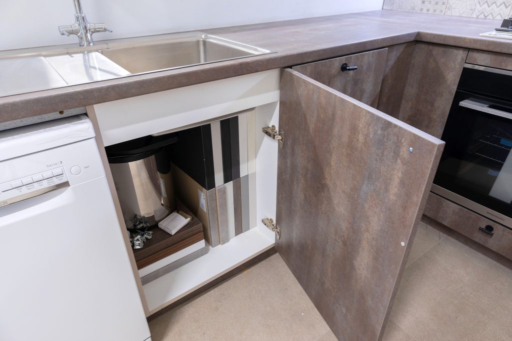Ex Display German Oxide and Cashmere Kitchen with Solid Laminate ...