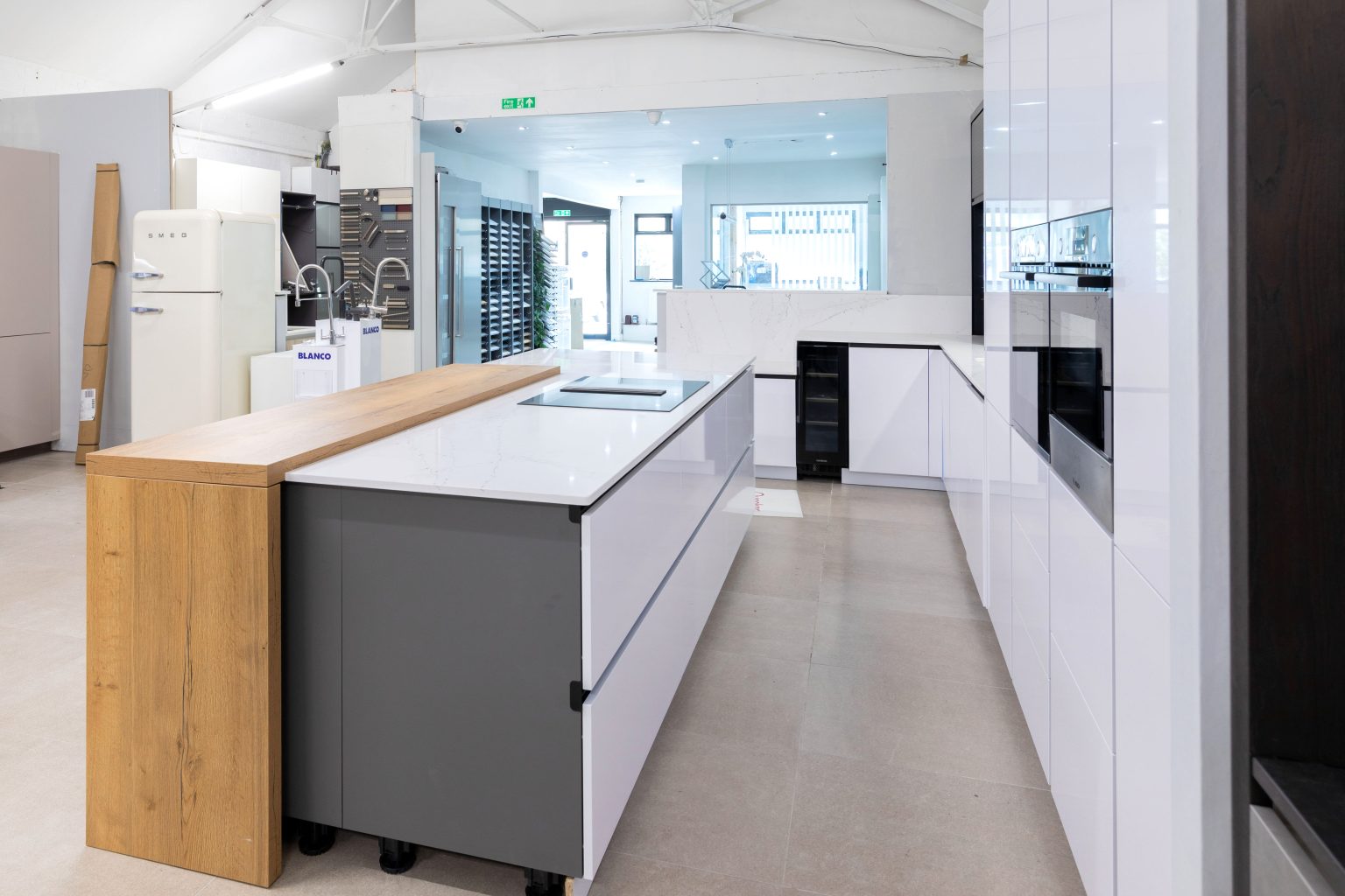 Ex Display Hacker Systemat Kitchen | The Used Kitchen Company
