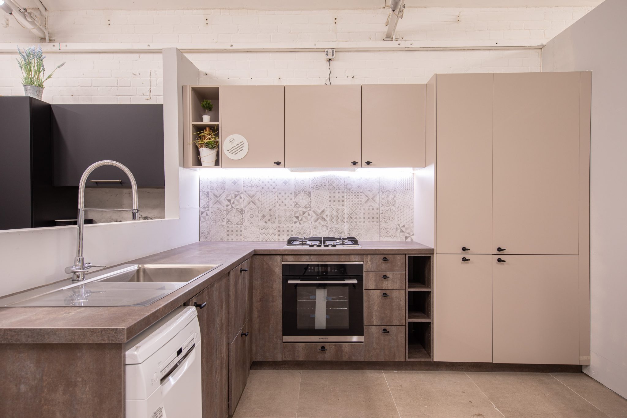 Ex Display German Oxide and Cashmere Kitchen with Solid Laminate ...