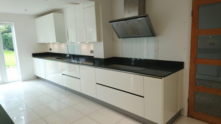 Hacker Kitchen | The Used Kitchen Company