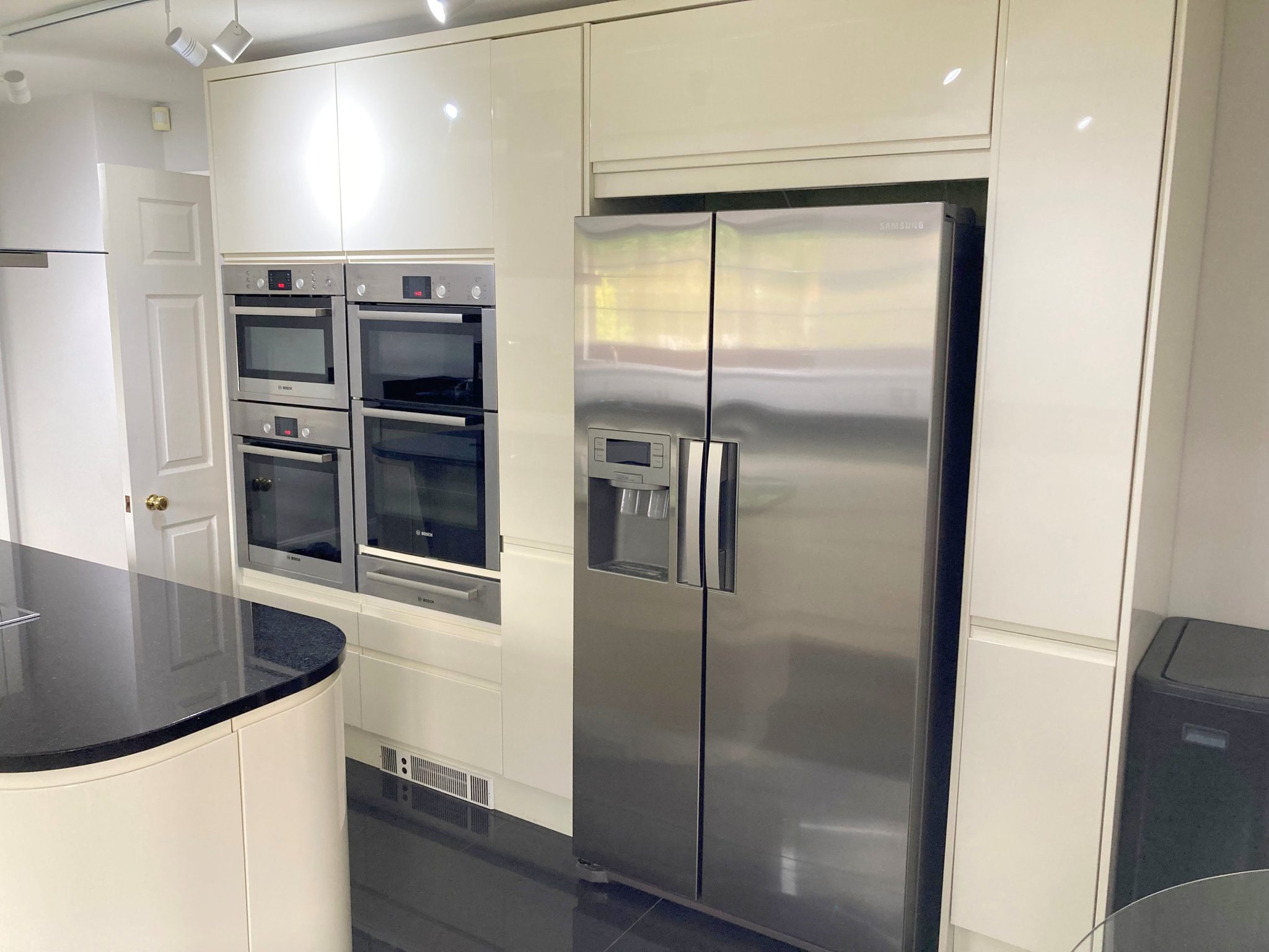 Wren Kitchen With Island, Granite Worktops and Appliances - Used - The ...