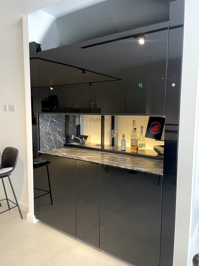 Ex Display Valcucine Logica Celata Bar - The Used Kitchen Company