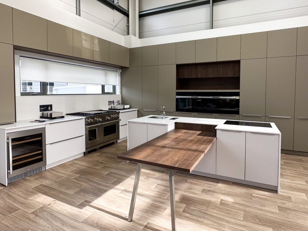Ex-Display & Used Designer Kitchens For Sale | The Used Kitchen Company