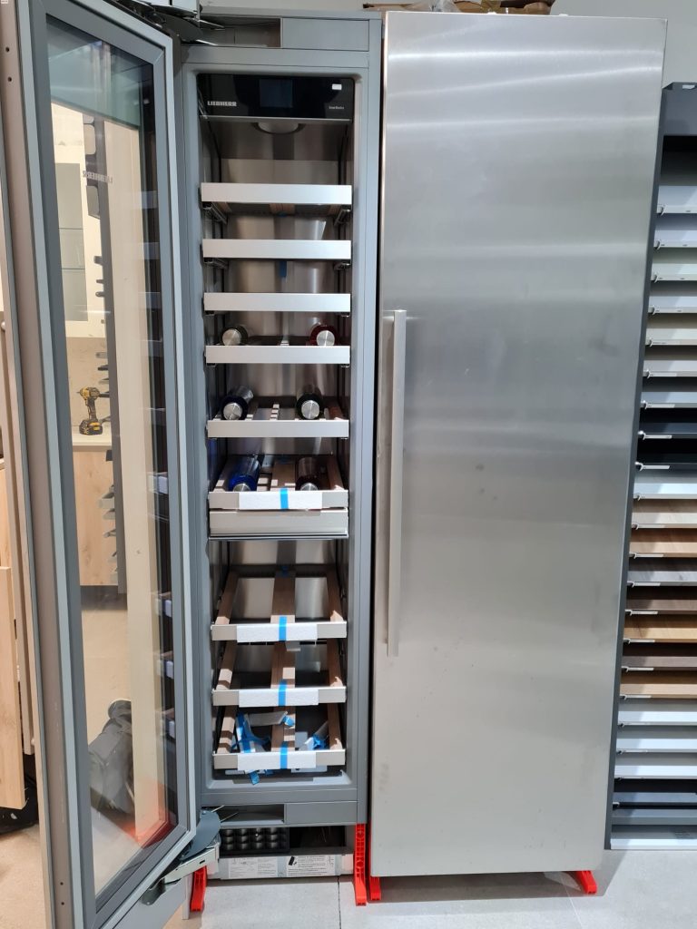 Ex Display Liebherr EKB 9271 Monolith Refrigerator - The Used Kitchen ...