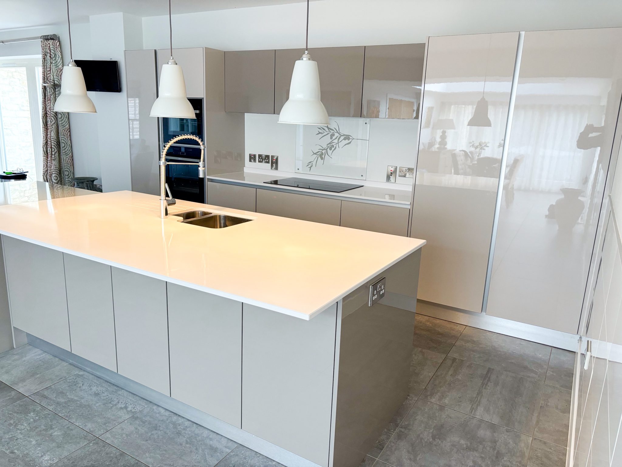 Handless Kitchen For Sale