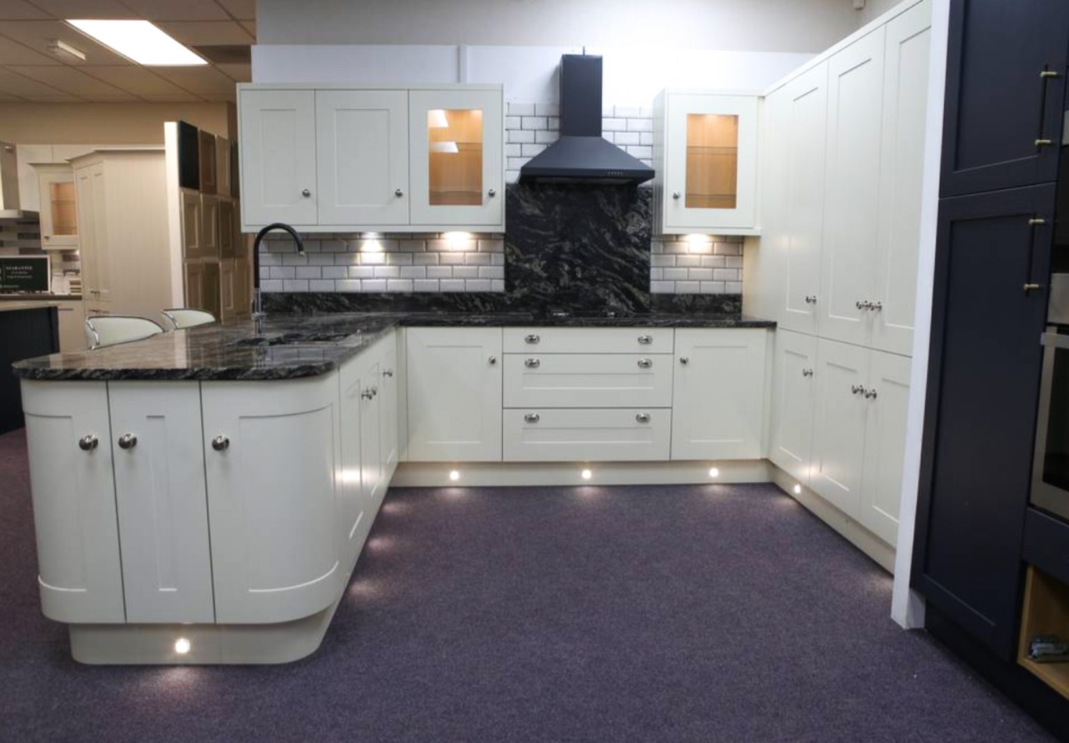 Ex Display Edwardian Painted Ivory Sheraton Kitchen with Larder ...