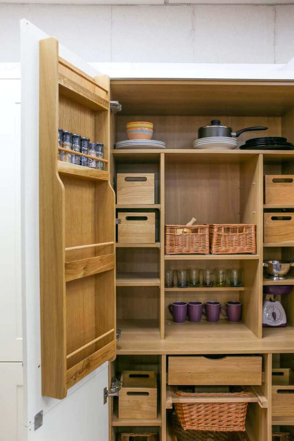 Ex Display Edwardian Painted Ivory Sheraton Kitchen with Larder ...