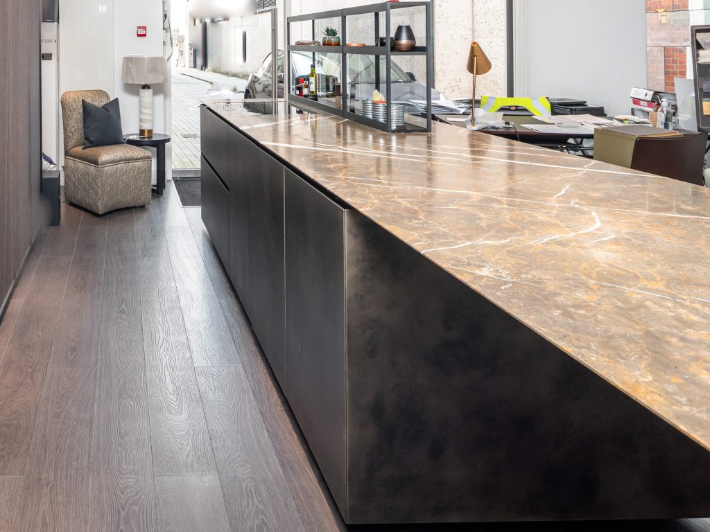 Ex-Display & Used Designer Kitchens For Sale | The Used Kitchen Company