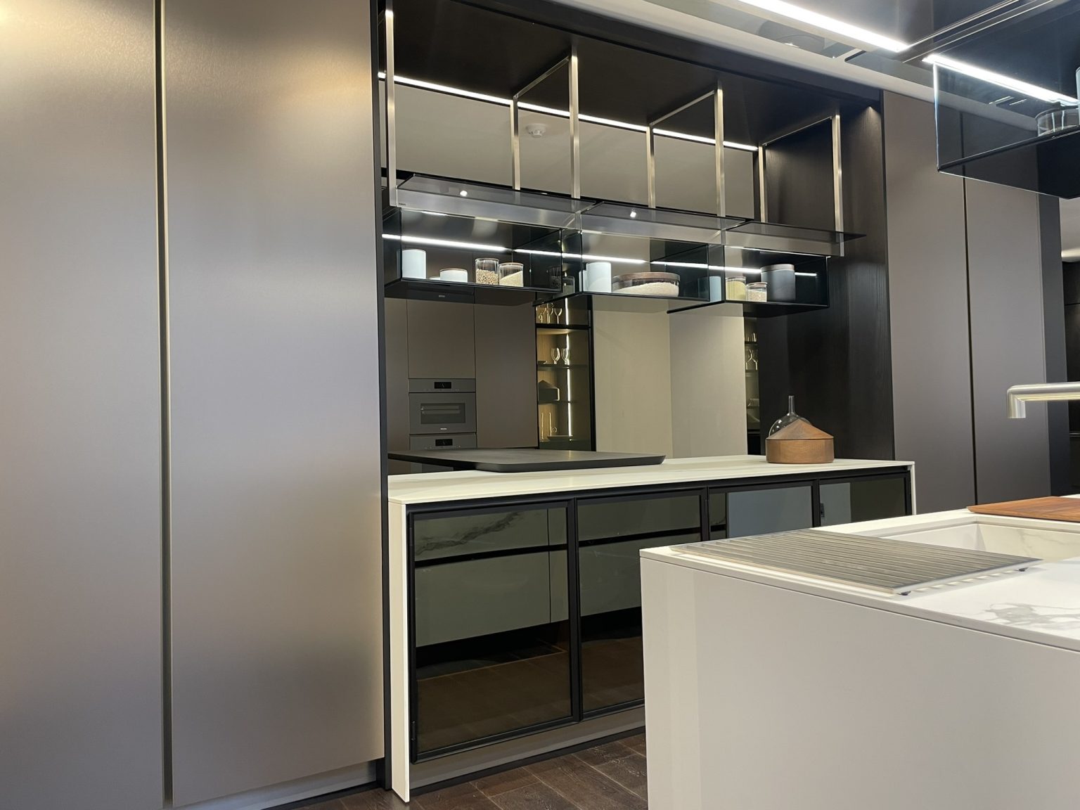 Ex Display Poliform Kitchen | The Used Kitchen Company