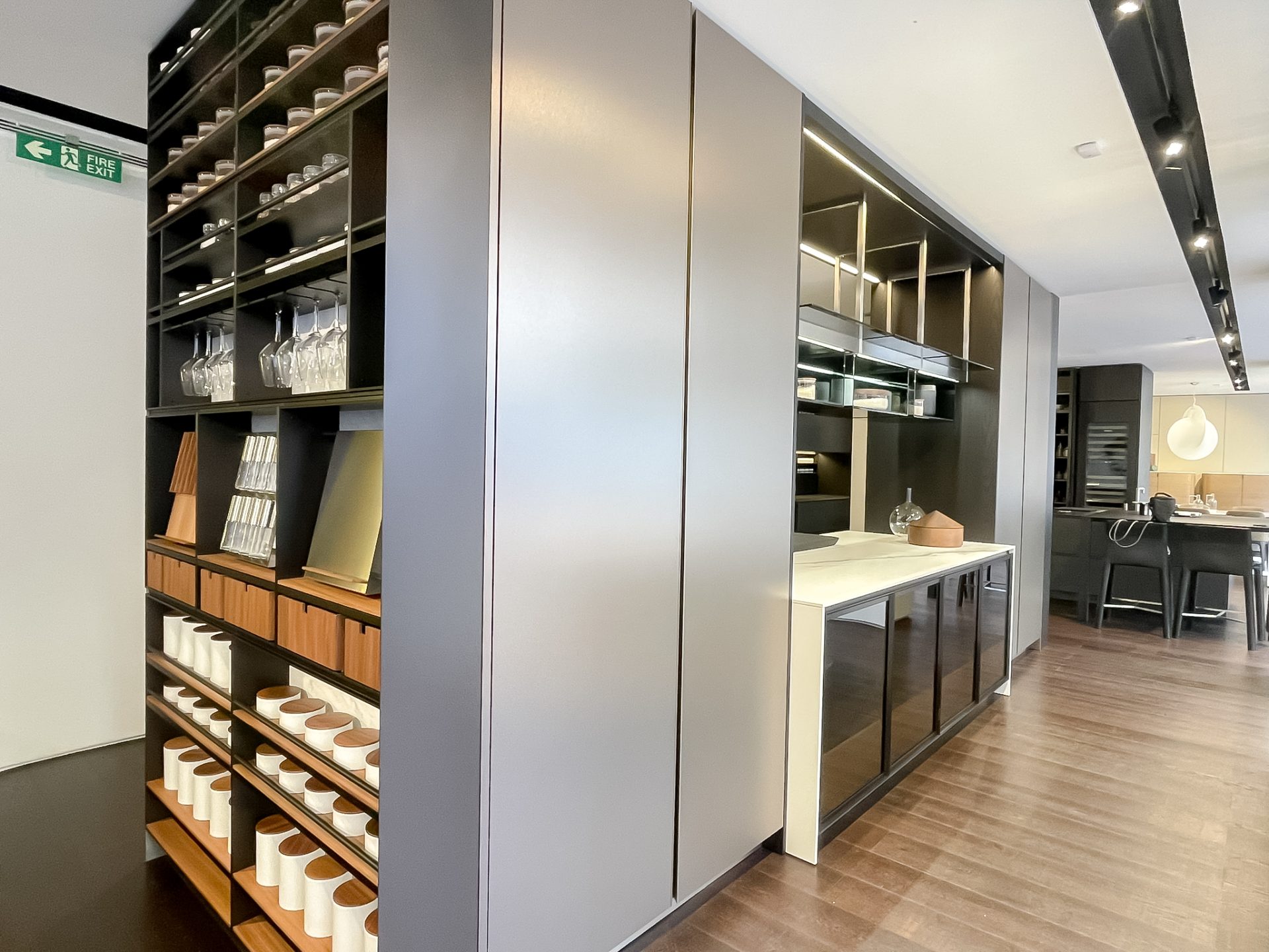 Ex Display Poliform Shaker System | The Used Kitchen Company