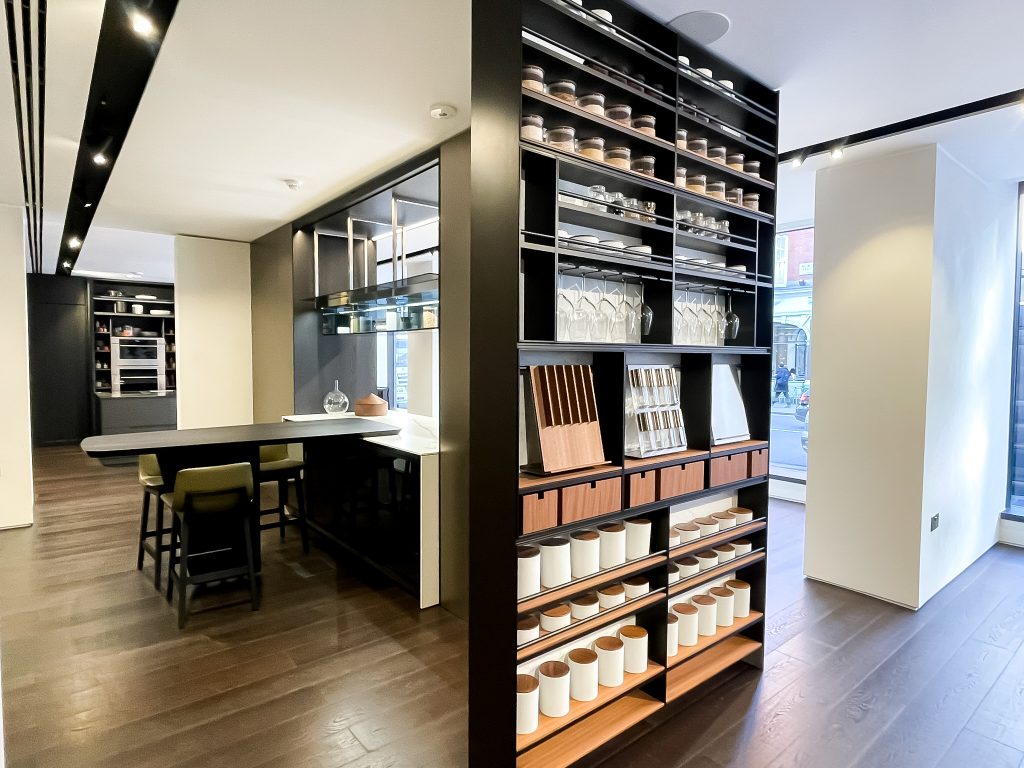 Ex Display Poliform Shaker System | The Used Kitchen Company