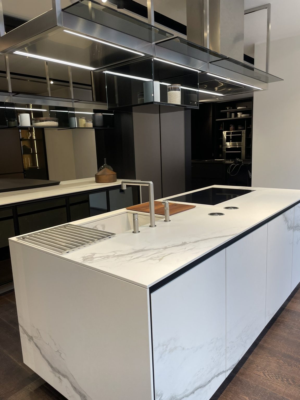 Ex Display Poliform | The Used Kitchen Company