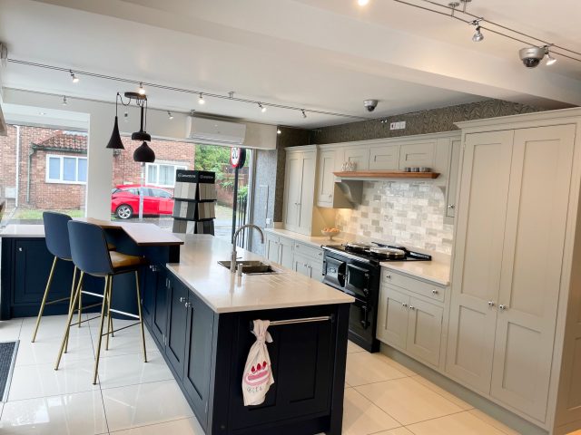 Ex-Display & Used Designer Kitchens For Sale | The Used Kitchen Company