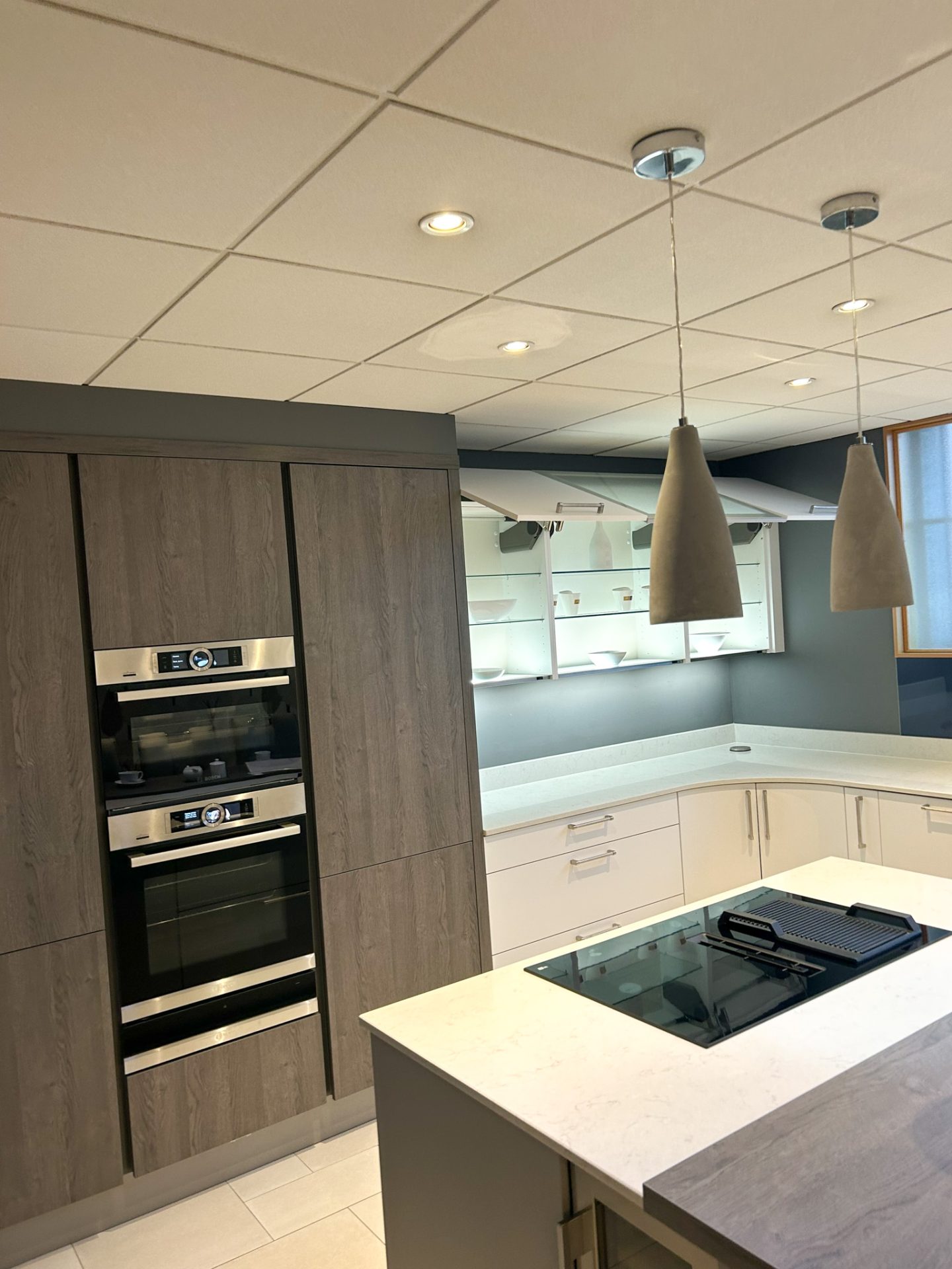 Ex Display Hacker Laser Kitchen with Island, Worktops and Appliances ...
