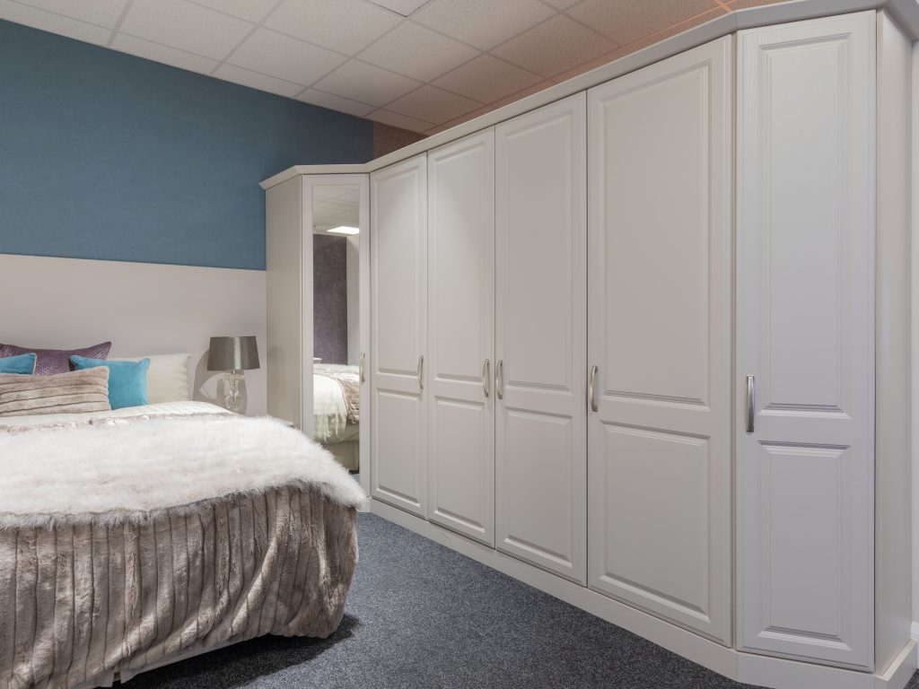 Second Hand Furniture - Wardrobes, Bedrooms & Bathrooms