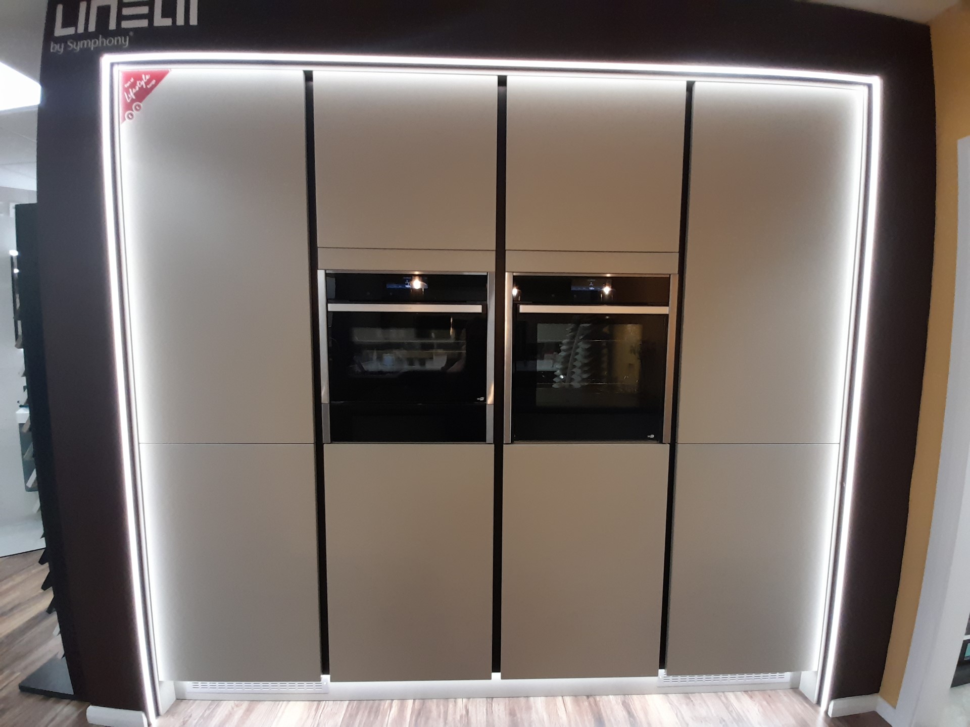 Ex Display Symphony Linear Avant Kitchen with Neolith Worktops and ...