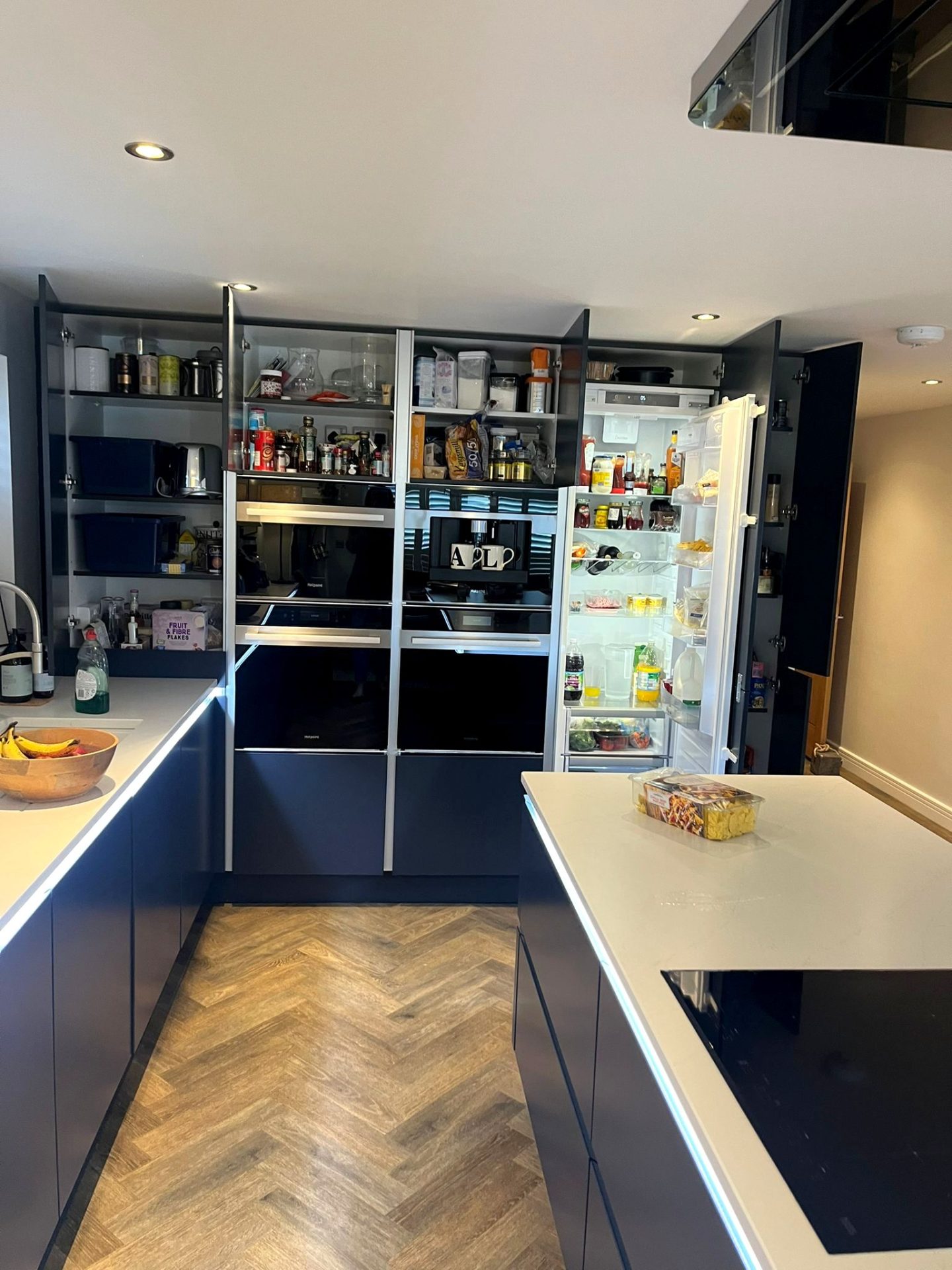 Symphony Linear Avant Indigo Kitchen with Island, Quartz Worktops and ...