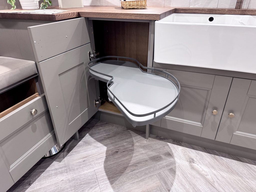 Ex Display Laura Ashley Boot Room with Spekva Wooden Worktops - The ...