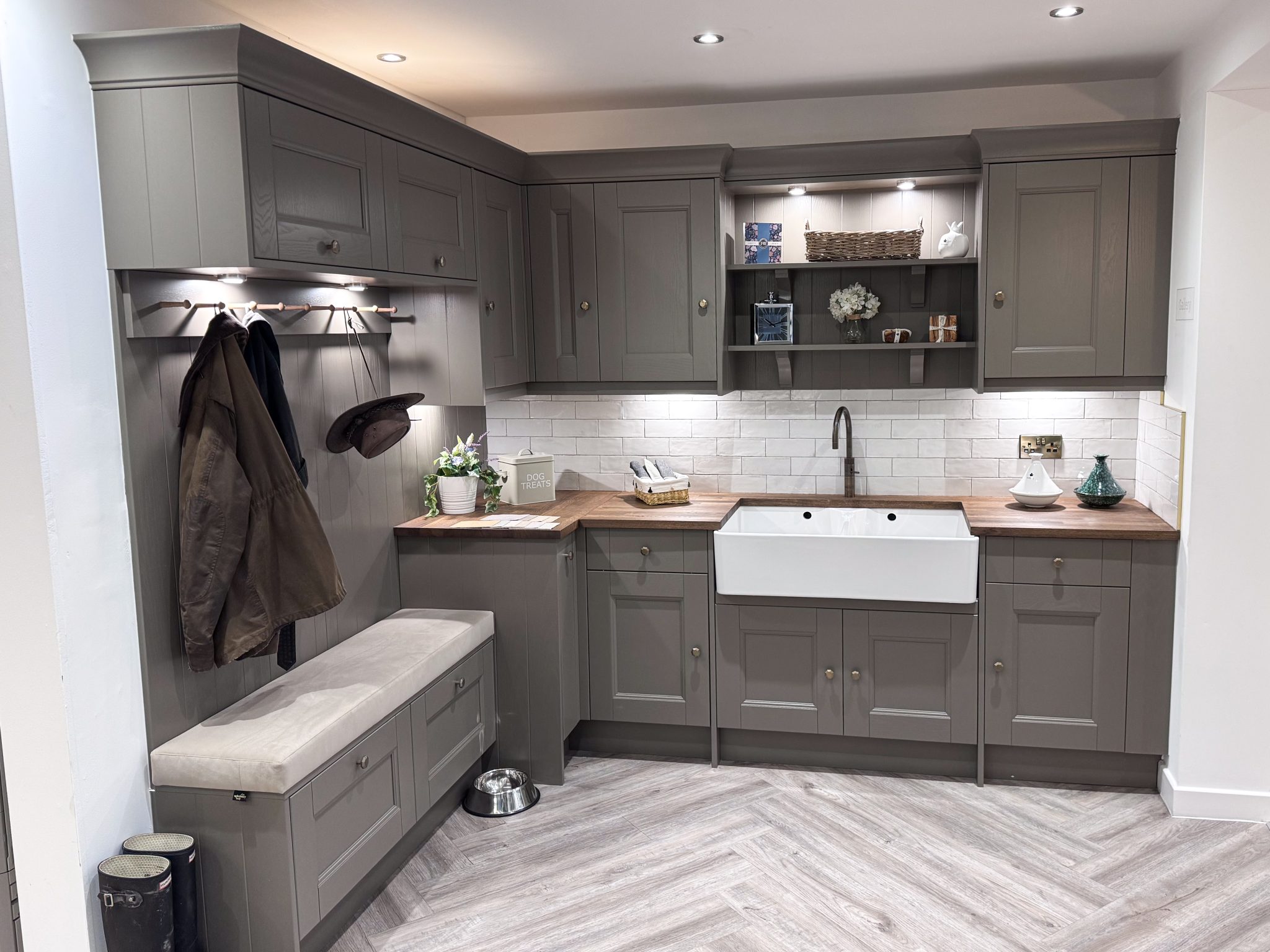 Ex Display Laura Ashley Boot Room with Spekva Wooden Worktops - The ...