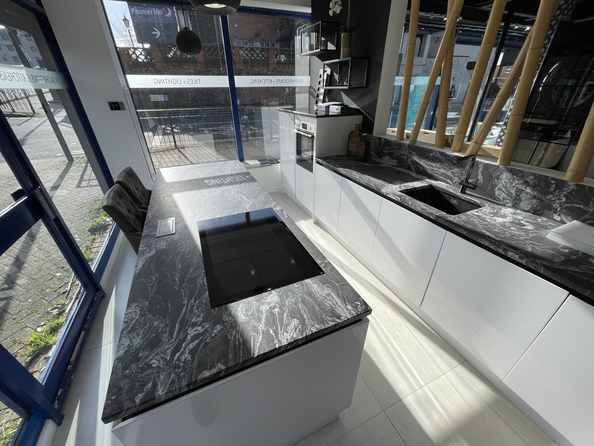 Ex Display Symphony Linear Kitchen | The Used Kitchen Company