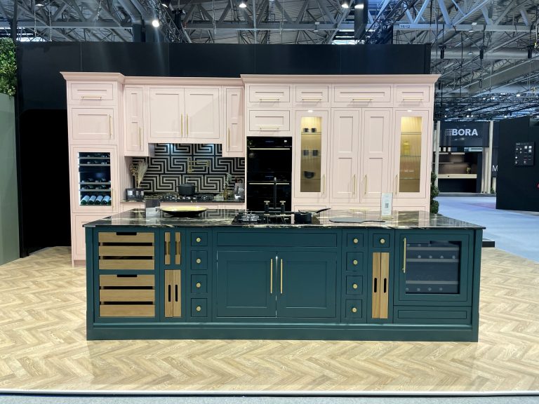 Ex Exhibition Caple Art Deco Kitchen With Island and optional Worktops ...