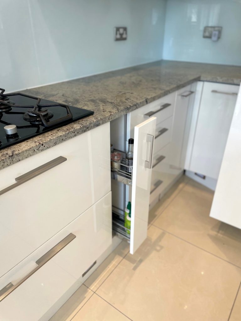 Magnet Kitchen with Island and Worktops and Some Appliances - The Used ...