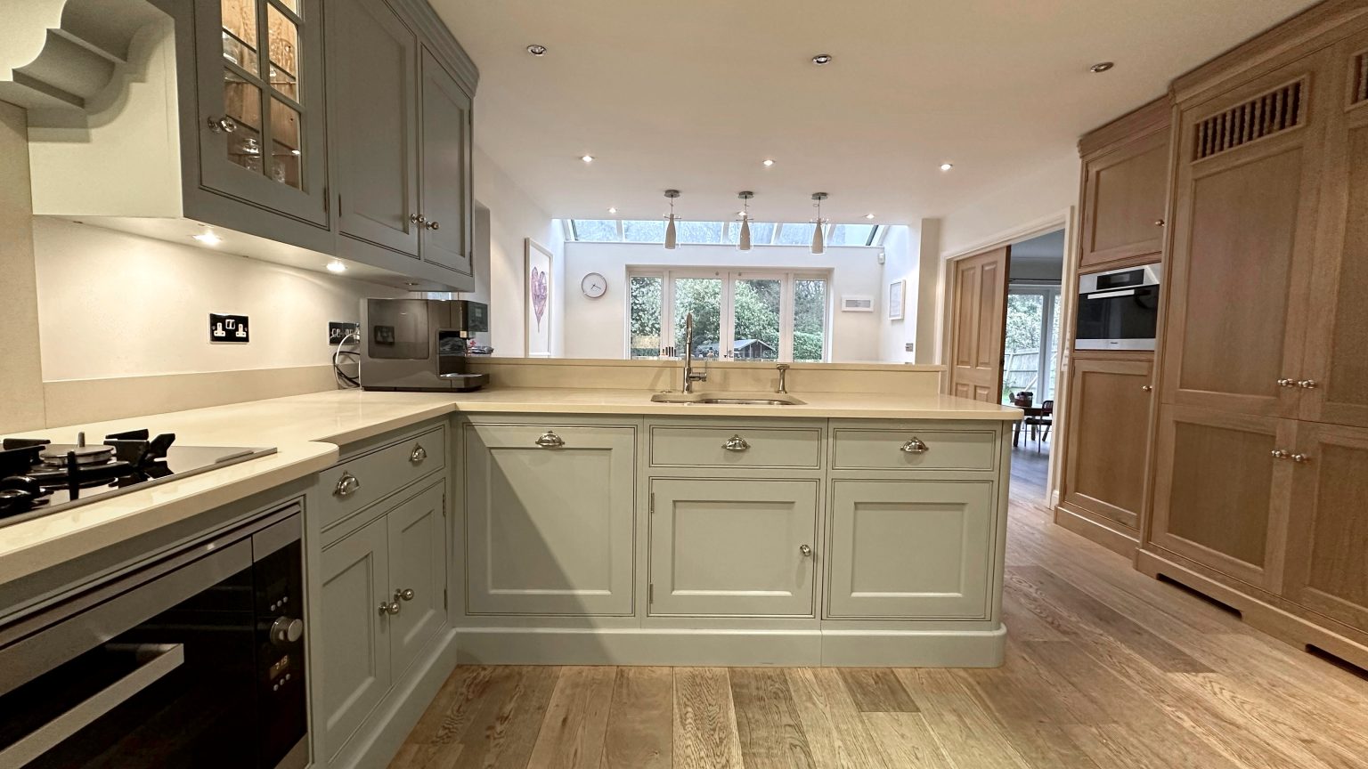 Tom Howley Kitchen - Used | The Used Kitchen Company