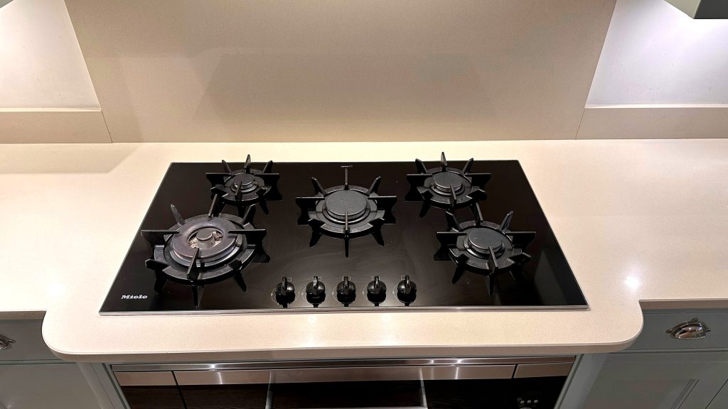 Tom Howley Kitchen - Used | The Used Kitchen Company