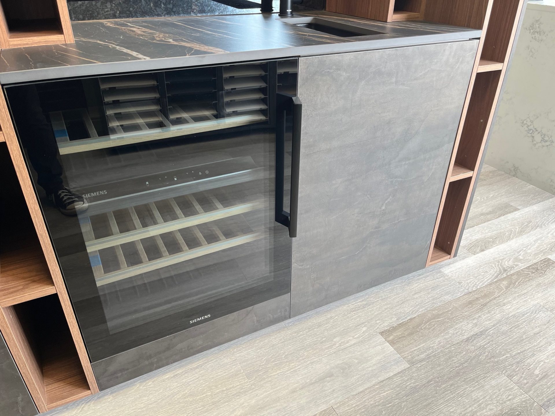 Ex Display Mereway Qline Kitchen | The Used Kitchen Company