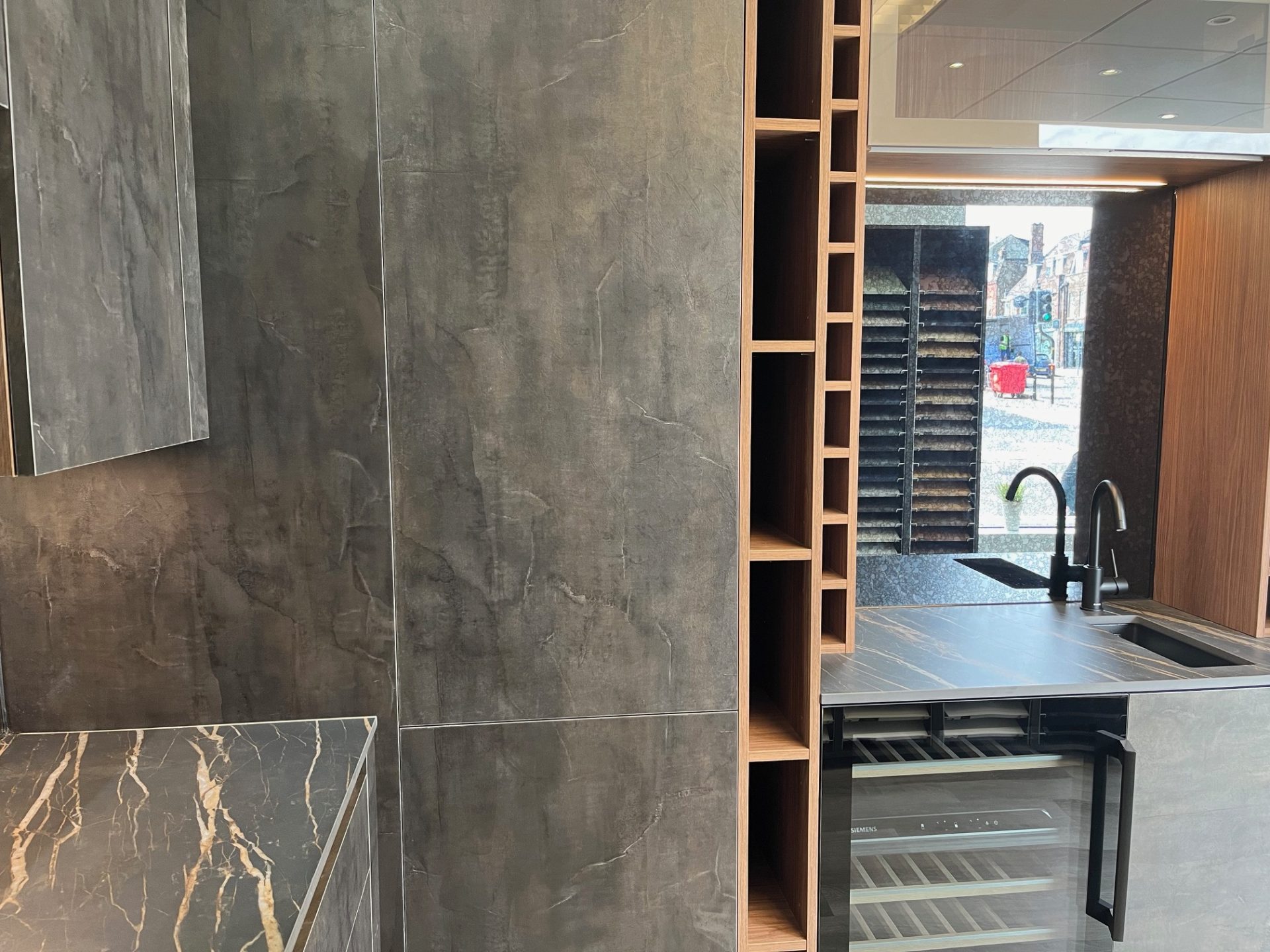 Ex Display Mereway Qline Kitchen | The Used Kitchen Company