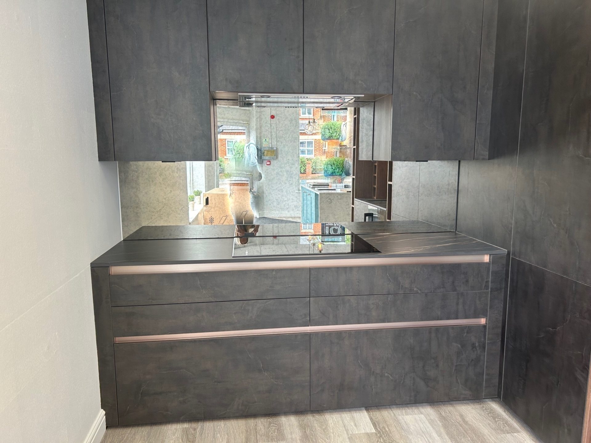 Ex Display Mereway Qline Kitchen | The Used Kitchen Company