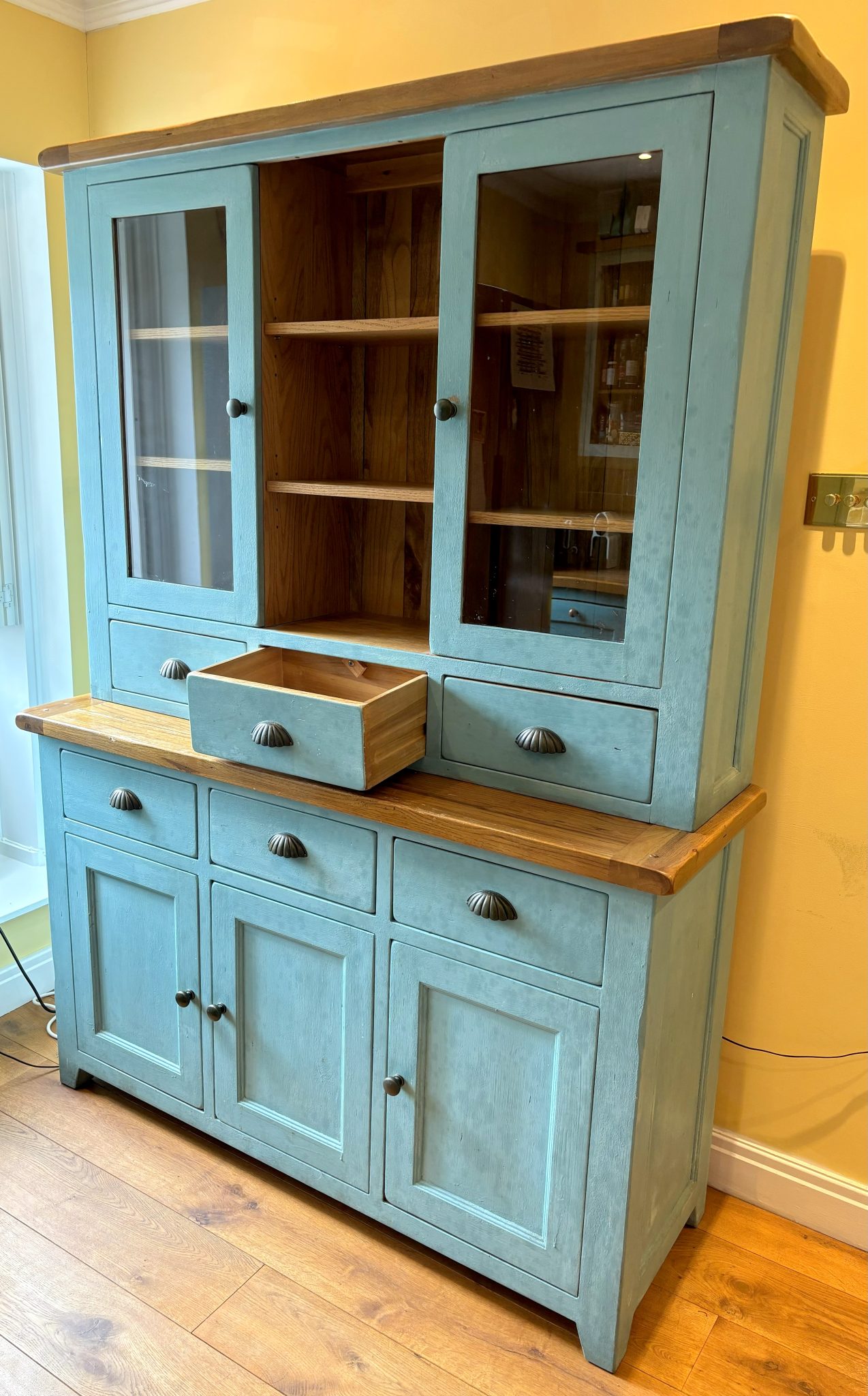 Fired Earth Kitchen - Used | The Used Kitchen Company