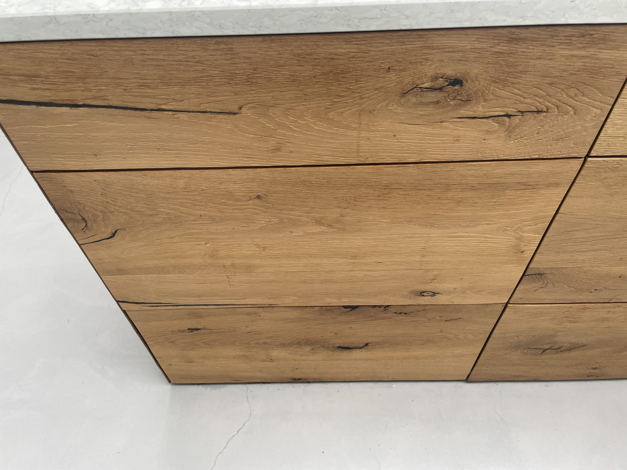 Lago Kitchen With Island, Composite Worktops and Appliances - Used ...