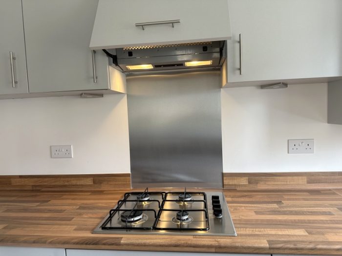 Symphony Kitchen With Laminate Worktops and Appliances - Used - The ...