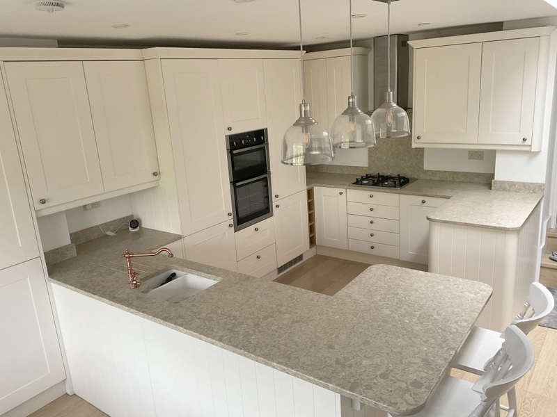 Wren Kitchen With Quartz Worktops and Appliances - Used - The Used ...