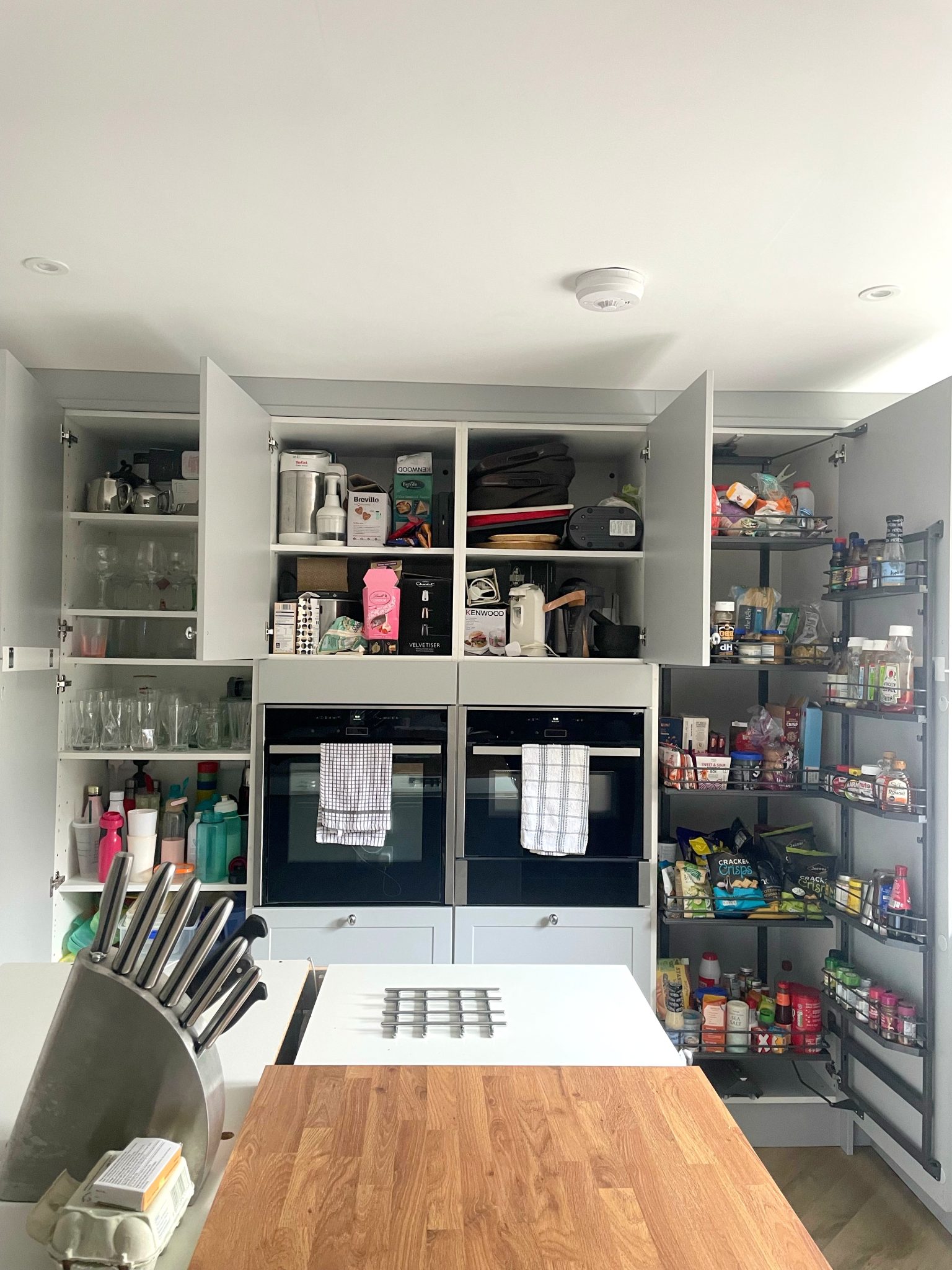 Benchmarx Kitchen with Island and Appliances - Used - The Used Kitchen ...