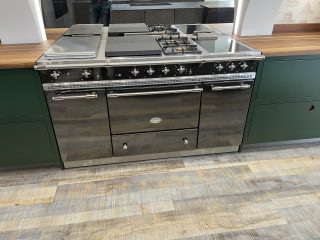 Second Hand Furniture - Wardrobes, Bedrooms & Bathrooms