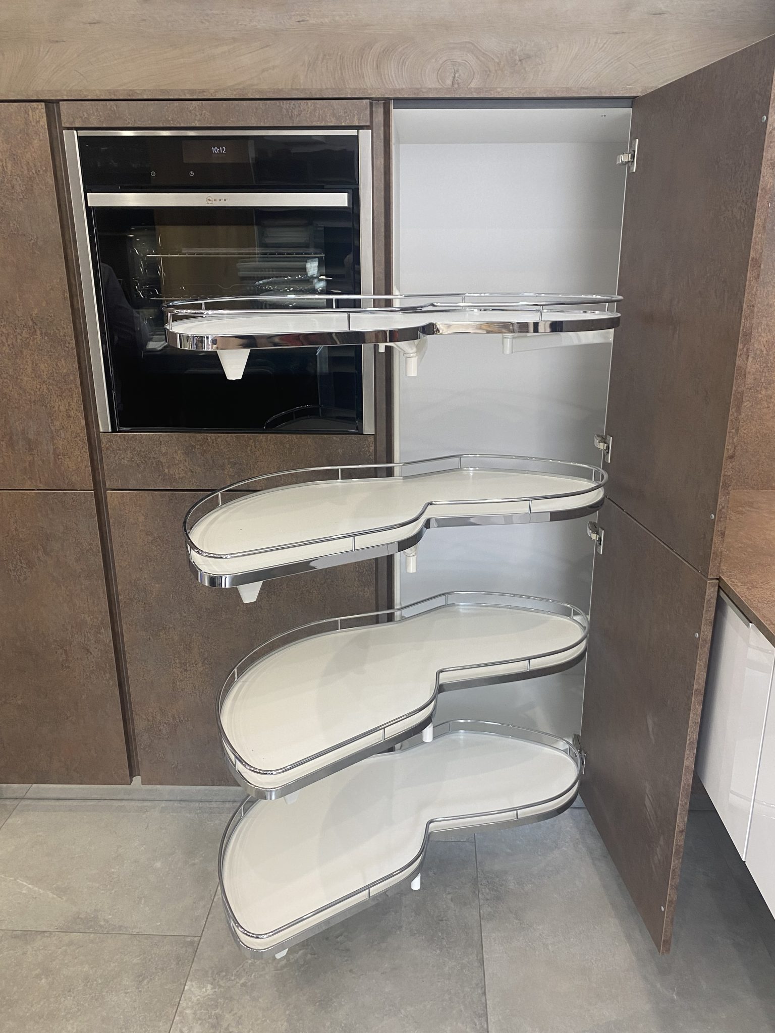 Ex Display Alno Kitchen With Worktop - The Used Kitchen Company