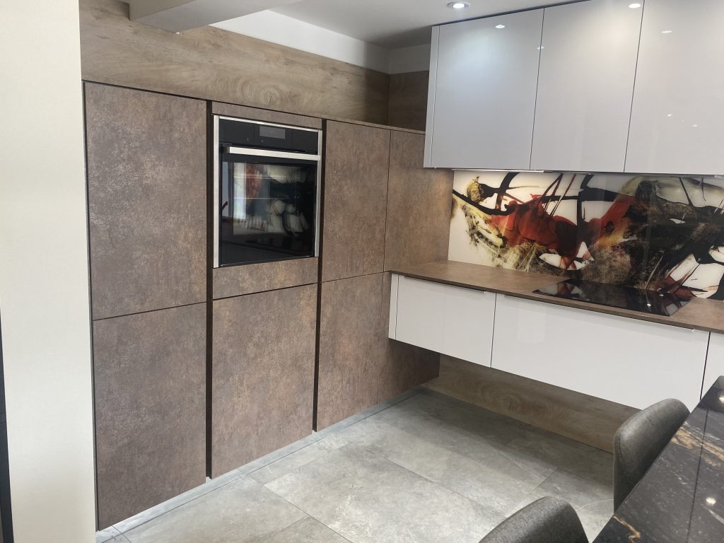 Ex Display Alno Kitchen With Worktop - The Used Kitchen Company