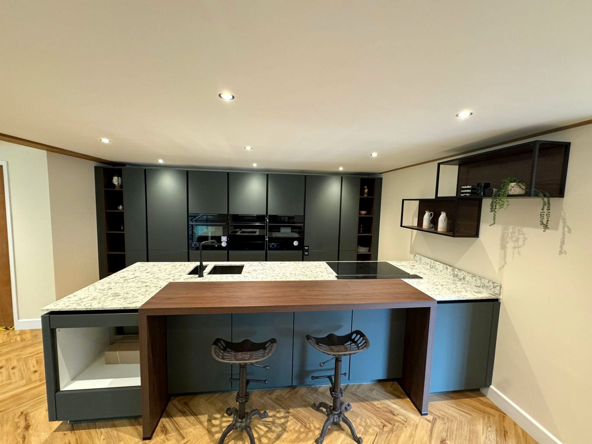 Ex-Display Kitchens | Cheap Kitchens | The Used Kitchen Company