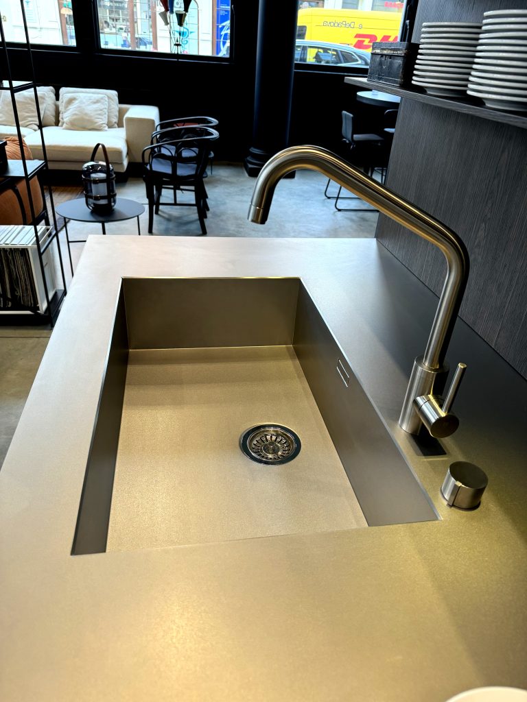 Ex Display Boffi Xila and Upper Kitchen With Worktops and Appliances ...